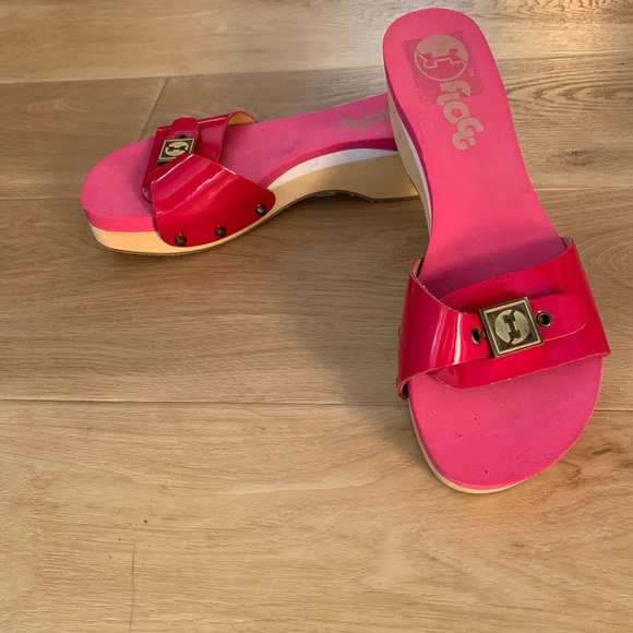 Flogg | Shoes | Flogg Melanie Sandals Pink Leather Platform Cushioned ...